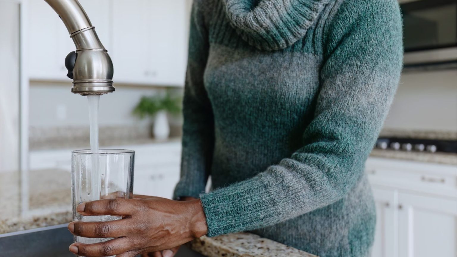 Sunrise, Florida ends addition of fluoride to drinking water in ...